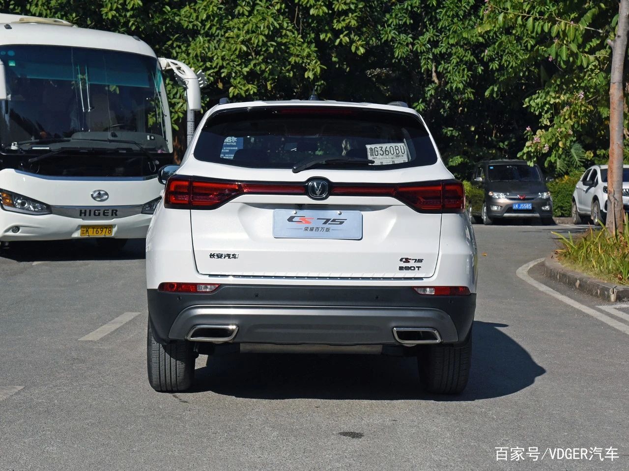 CS35PLUS/CS75百万版上市；保时捷Taycan创电动车最长漂移记录_百科TA说