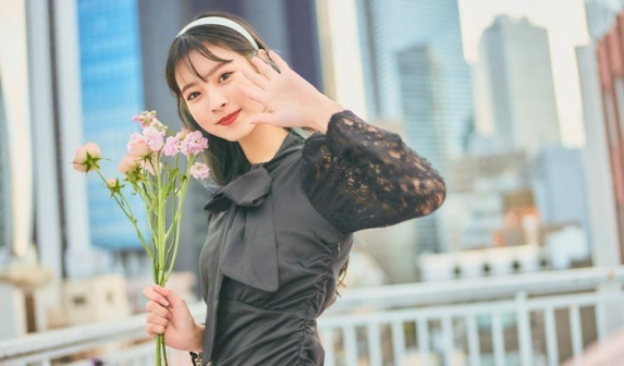 ANNA（日本女歌手、演员、模特、主持人，女子组合MEOVV成员）_百度百科