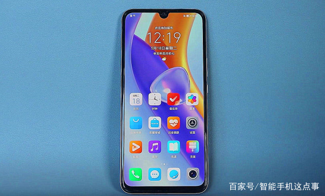 荣耀Play5“套壳”华为Nova8SE？对比之后，基本懂了！_百科TA说