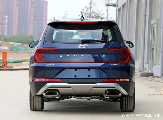 开过DS6，再花23万提现代胜达，车主：不分上下_百科TA说