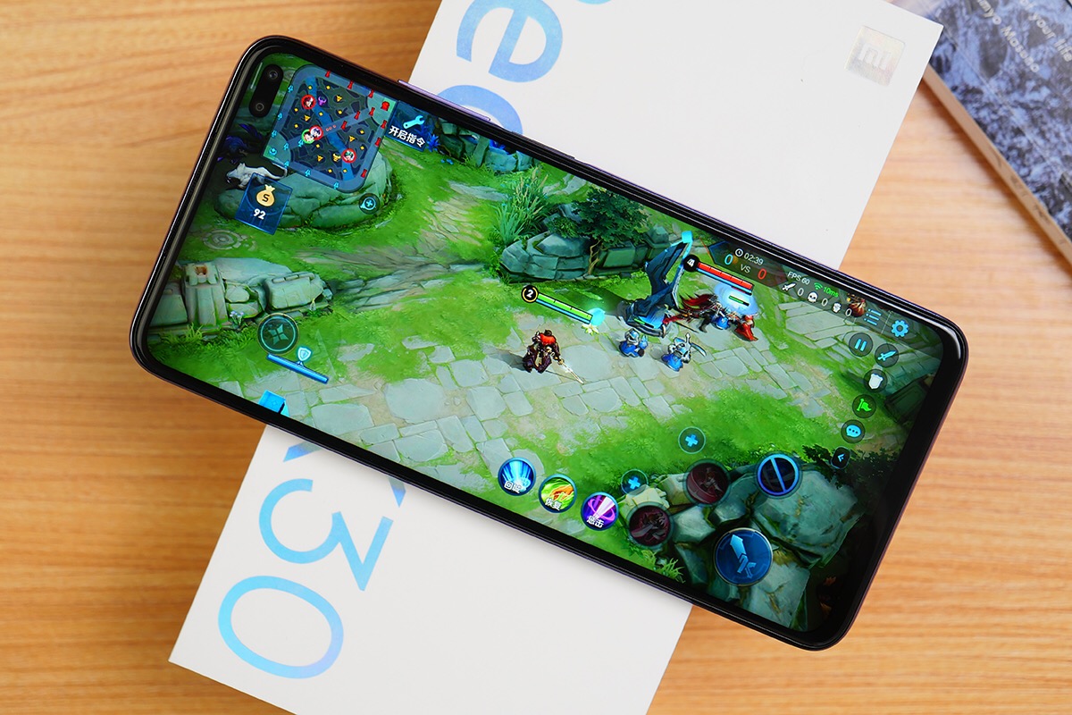 5G手机开始大幅度降价，6400万四摄+120Hz+30W快充，跌至1399元！_百科TA说