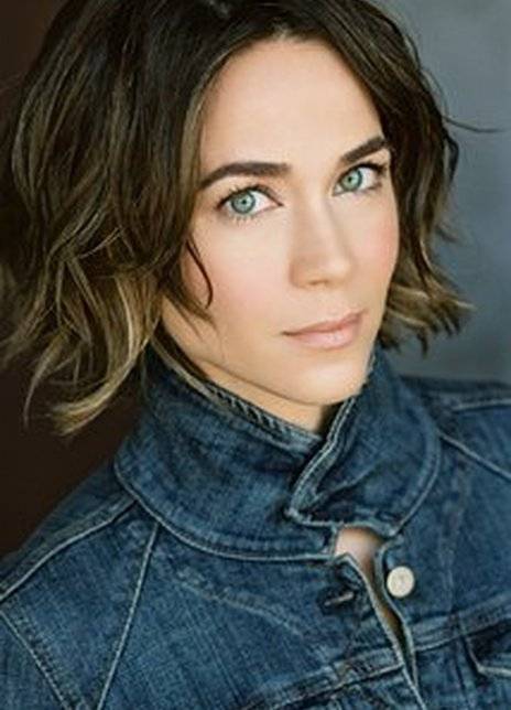 Sarah Hudson（演员）_百度百科