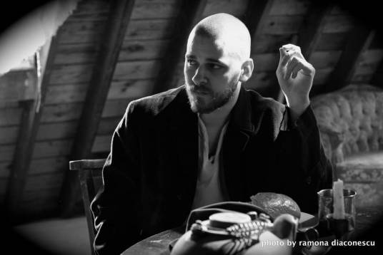 Christopher DeMeo_百度百科