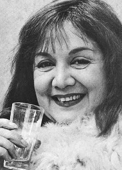 克拉拉·科洛西莫_百度百科