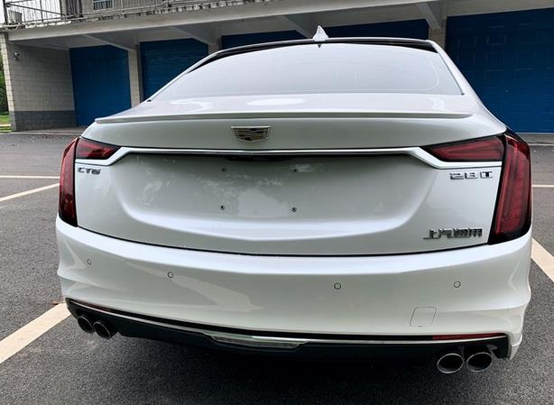 38万提辆凯迪拉克CT6，开了1400公里后，车主说了一句大实话_百科TA说