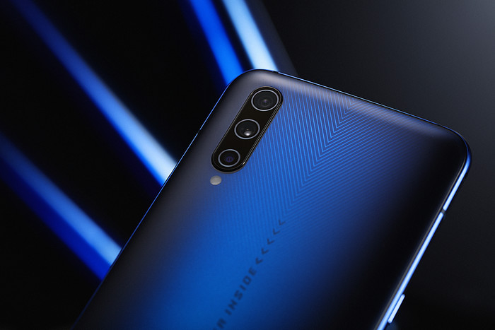 vivo为新机让路，骁龙855 Plus+UFS 3.0跌至2899元，太超值了吧！_百科TA说