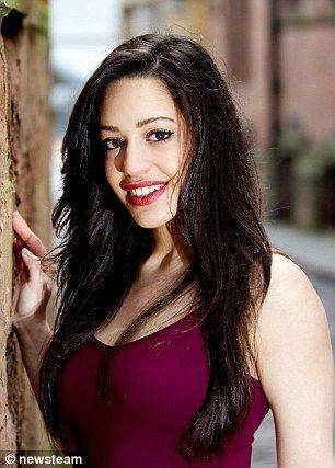 Maria Petrou_百度百科