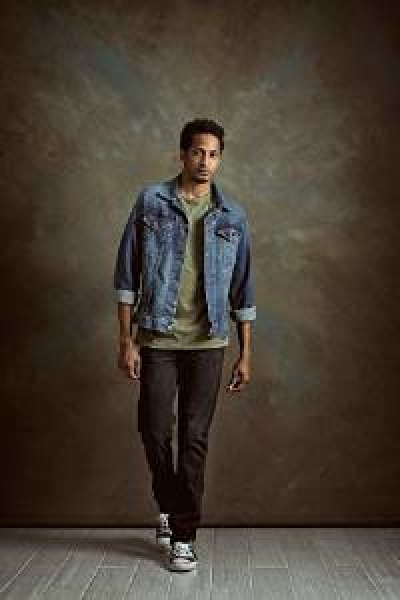 Justin Clarke_百度百科