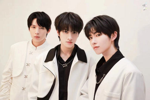 ENONE（中国内地流行乐男子演唱组合）_百度百科