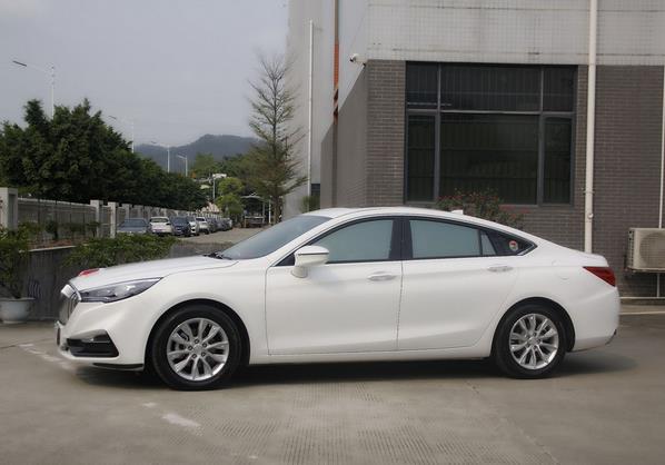 15万提辆红旗H5，行驶7000公里，车主：想说句大实话_百科TA说