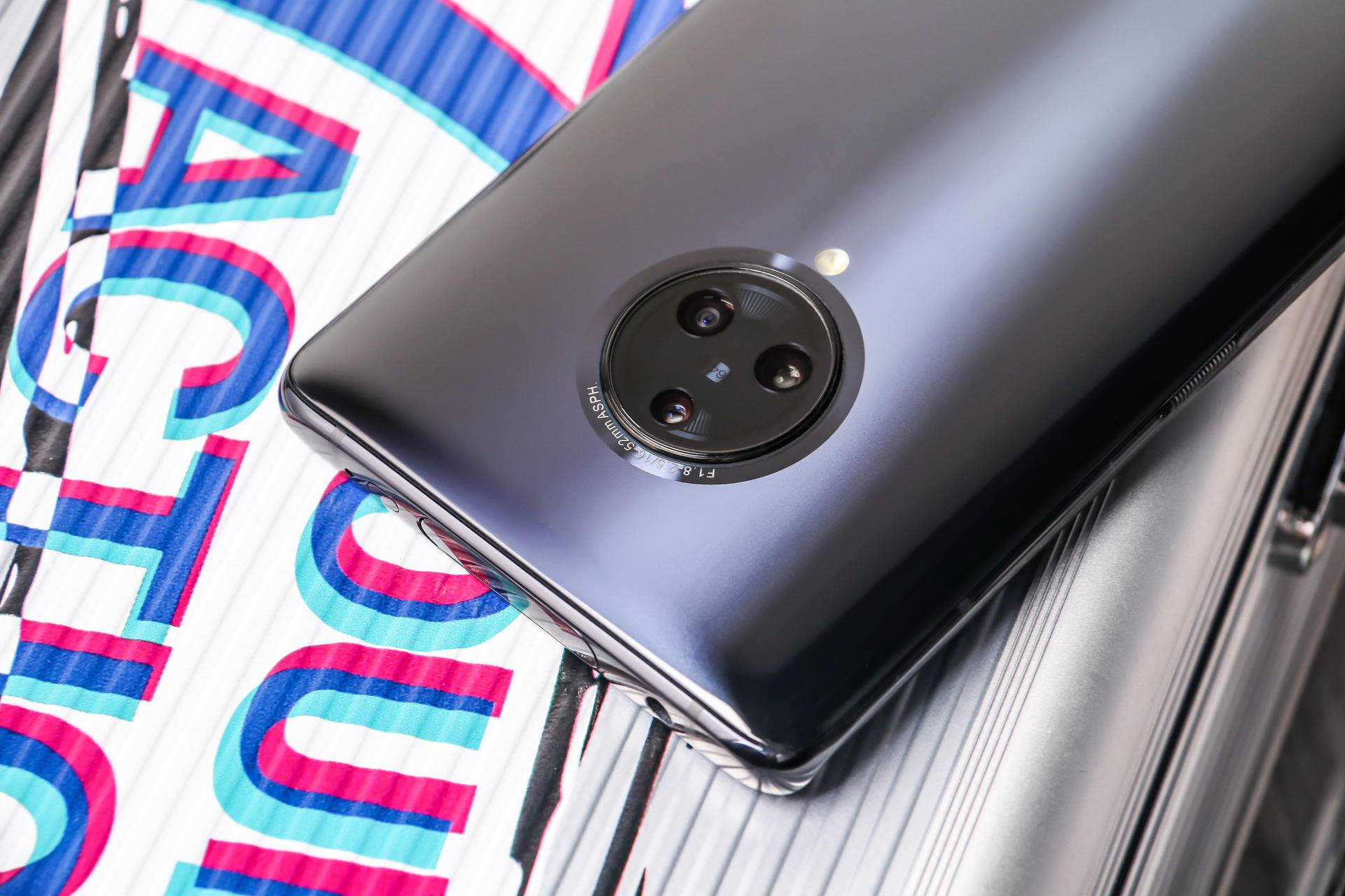 NEX 3 5G获外媒高度评价，瀑布屏+骁龙855 Plus，很不简单_百科TA说