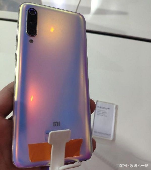 小米9Pro真机亮相，三重快充+骁龙855 Plus，刷新5G手机价格底线_百科TA说