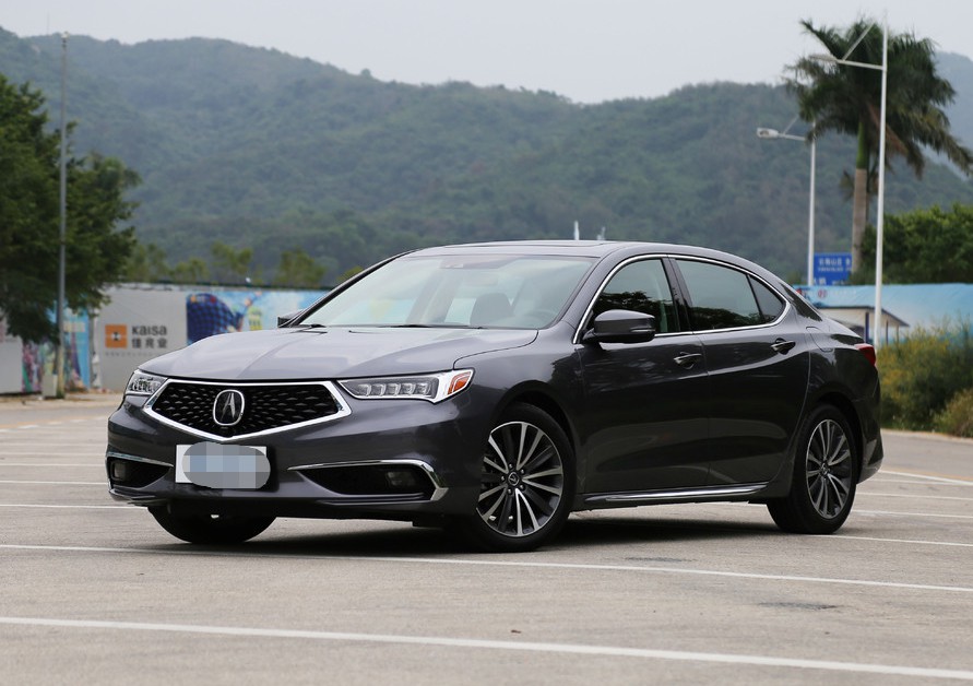 28.3万如何抉择？宝马X1和讴歌TLXL如何抉择？内行人说了真心话_百科TA说