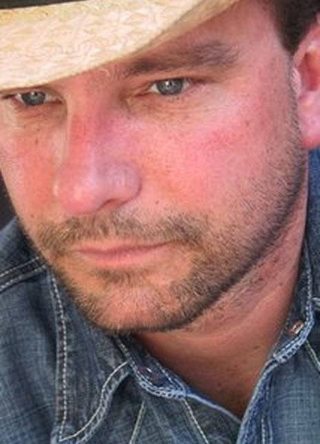 Adam Nelson（演员）_百度百科