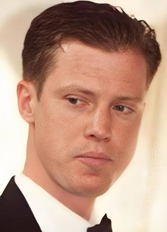 史蒂芬·特雷德_百度百科