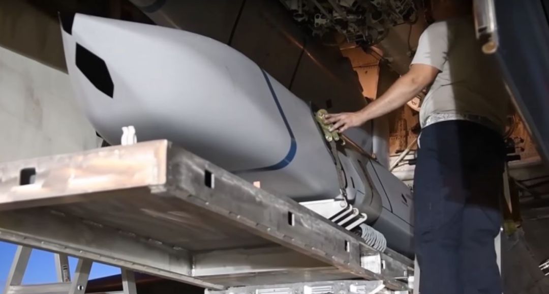 美军升级LRASM远程反舰导弹，将对中国海军造成何种威胁？_百科TA说