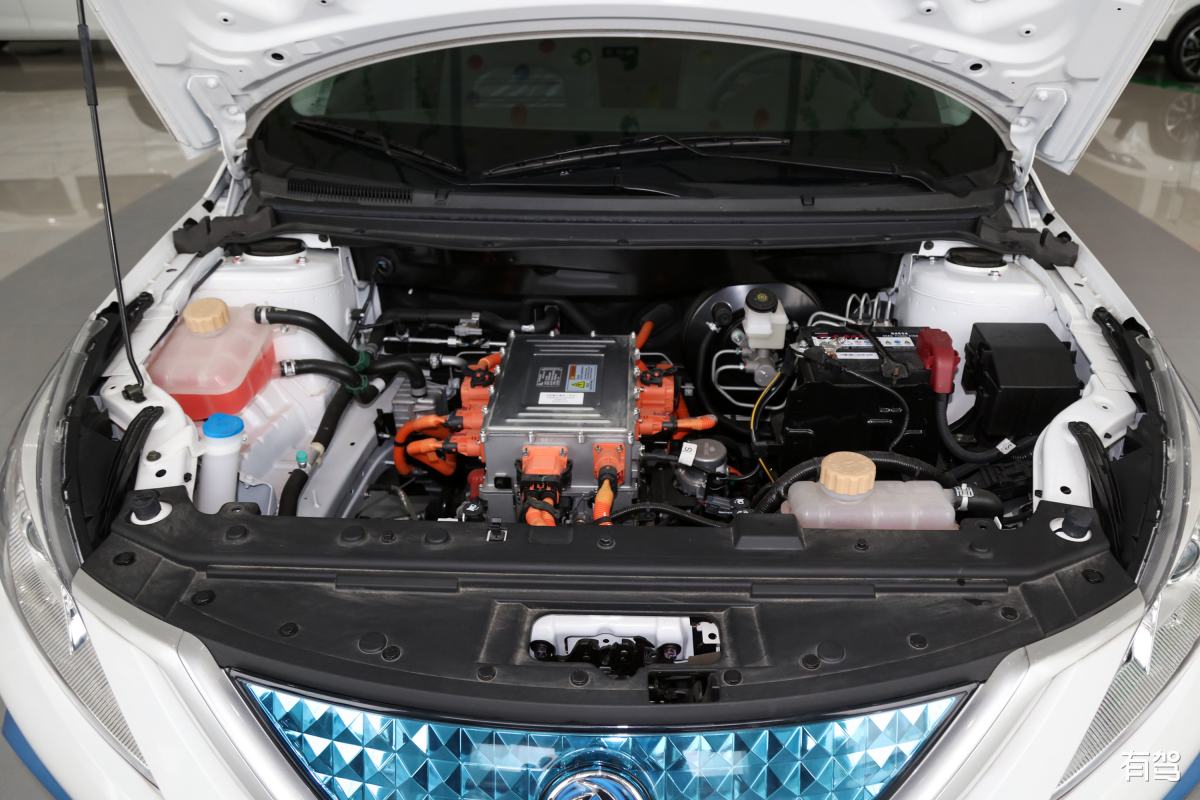 补贴后售13.99万起 新款风行S50EV上市_百科TA说