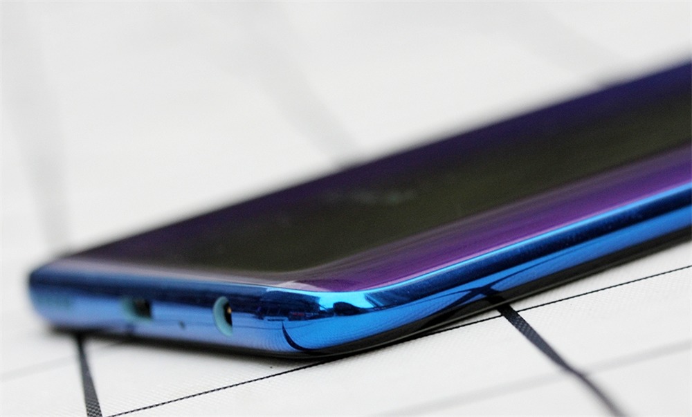 荣耀家族再添猛将，荣耀20i定位中端旗舰_百科TA说