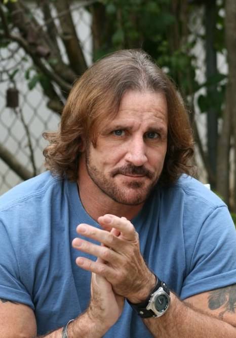 特维斯·R·马库姆_百度百科