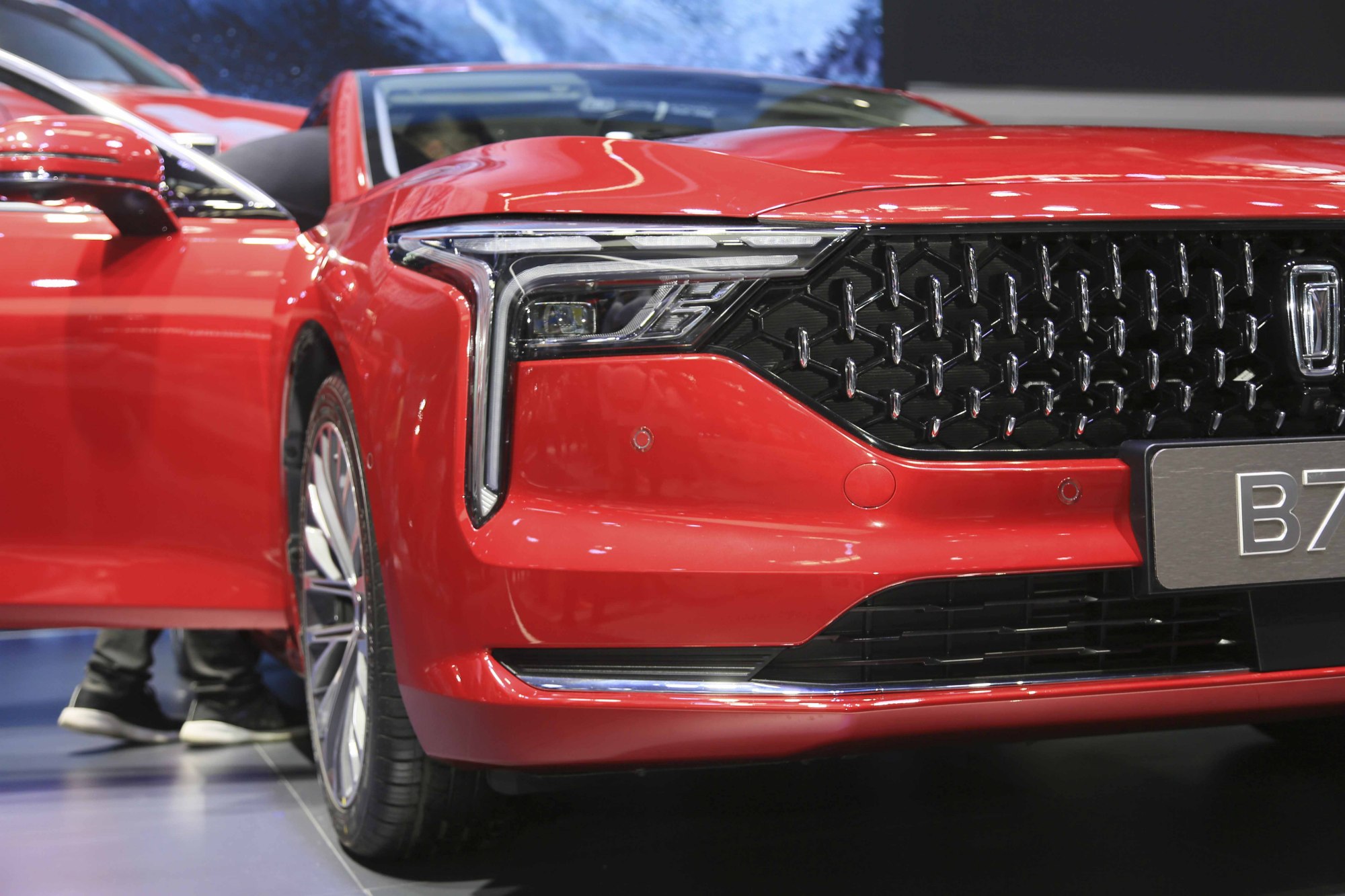 奔腾B70——2020北京国际车展_百科TA说