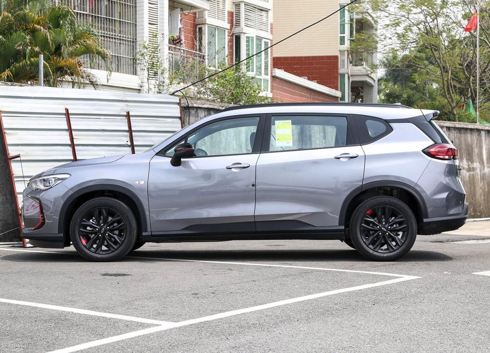 开过新宝骏RC6，60天后再开雪佛兰沃兰多，车主：有话要说_百科TA说