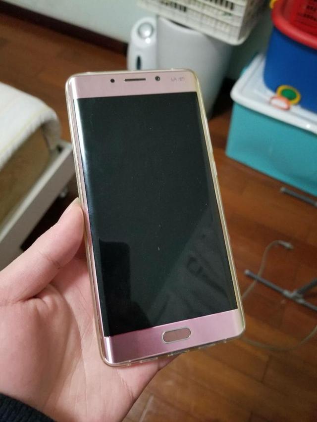 闲鱼19999入手小米Note2玫瑰金，这个价格值吗？_百科TA说