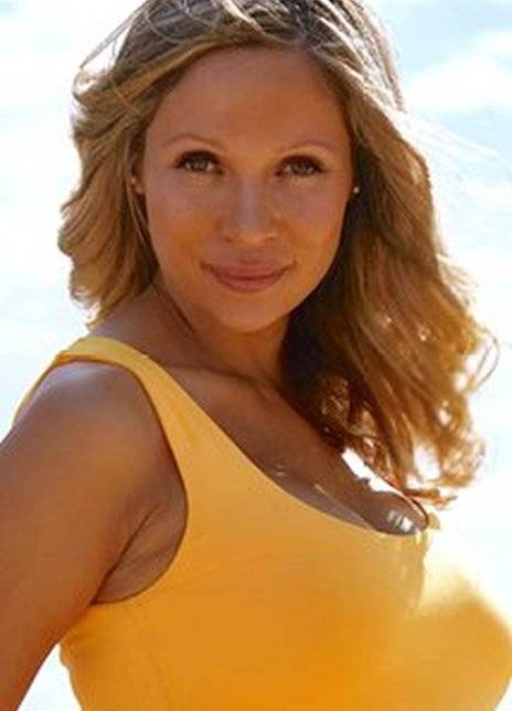 Cassandra Swaby_百度百科