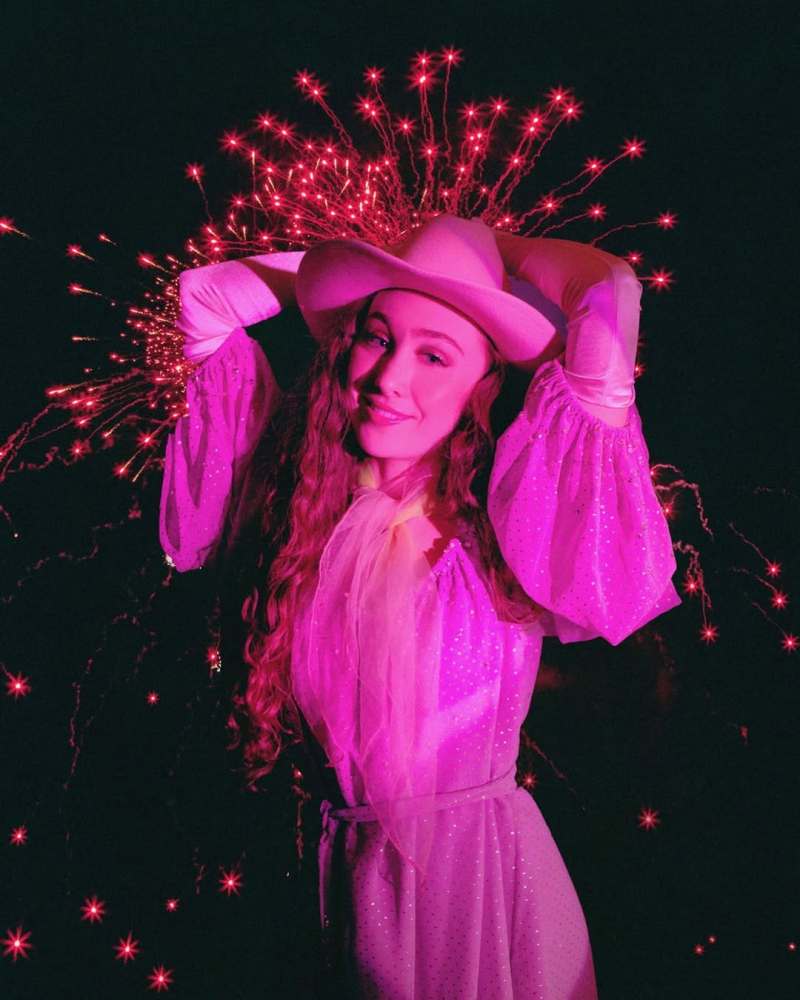 Pink Pony Club_百度百科