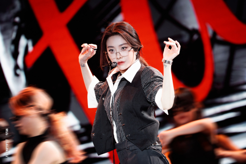 Maroon Night_百度百科