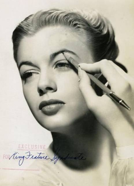 Nancy Saunders_百度百科