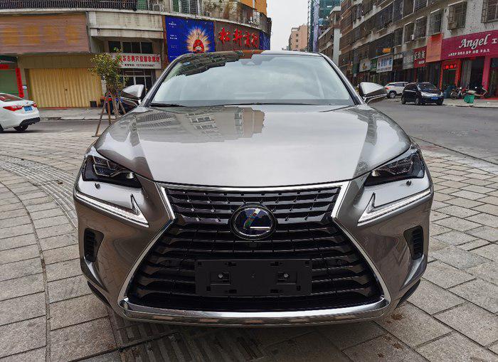 开了雷克萨斯NX，再花36万开凯迪拉克XT5，车主：三个字_百科TA说