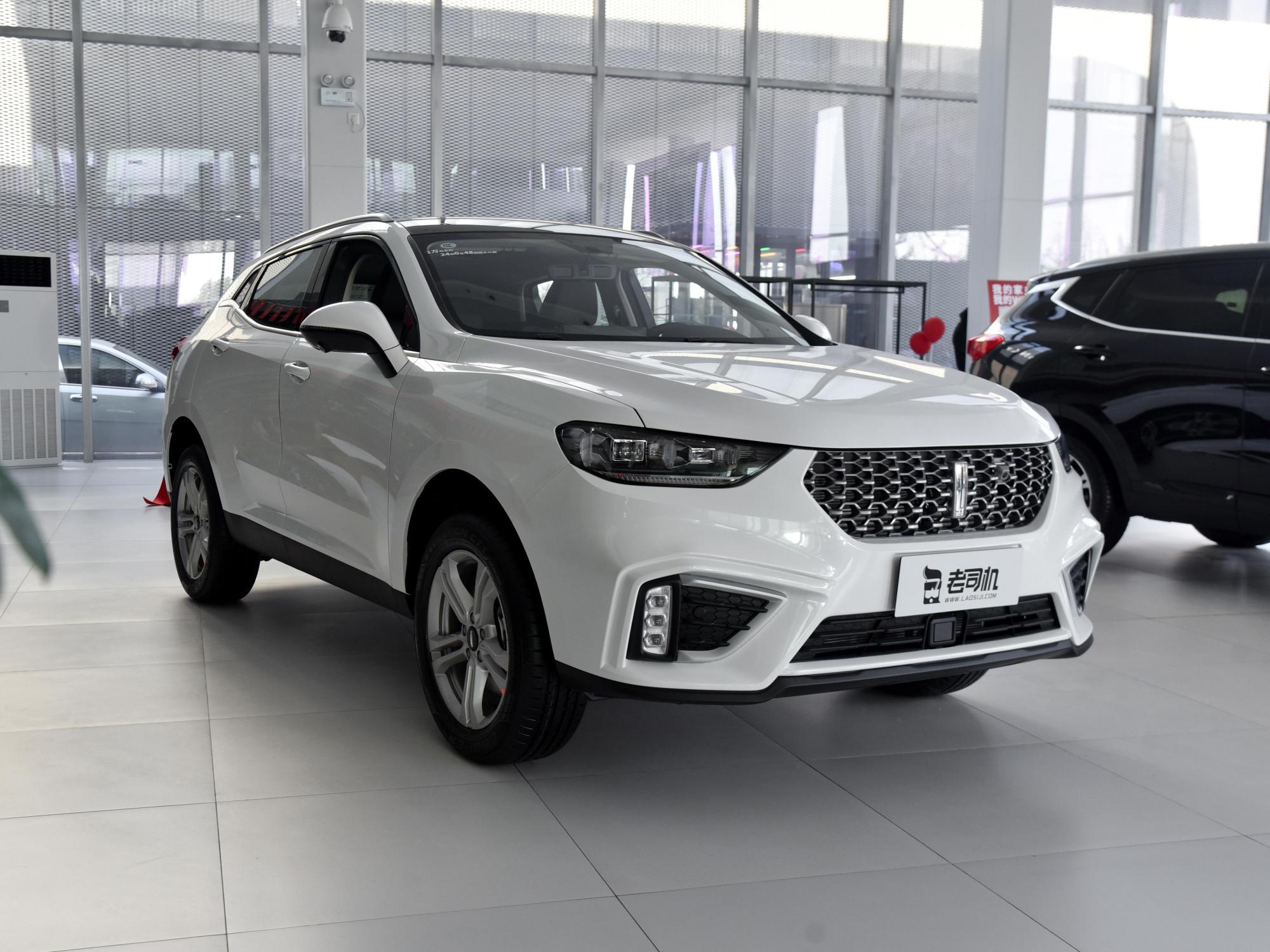 13万豪车！实拍WEY VV5，配1.5T+7DCT，安全又结实_百科TA说