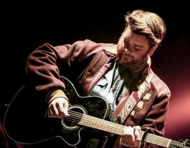 Who Is Fancy_百度百科