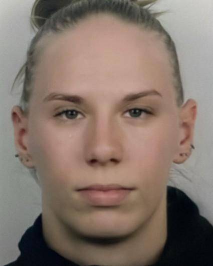 保利娜·普法伊夫_百度百科