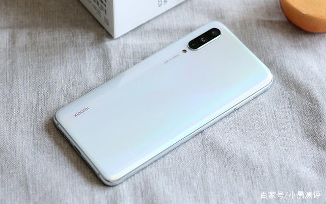 小米CC11：骁龙870+90HZ+64MP，价格感人！_百科TA说