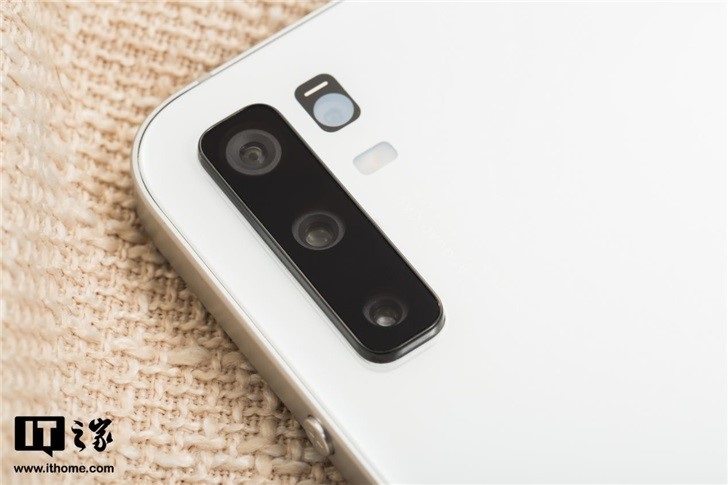 2399元起，坚果Pro 3手机立减500元，享24期免息_百科TA说