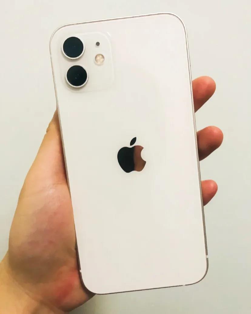 iPhone12白色256G测评，比想象中的好用很多_百科TA说
