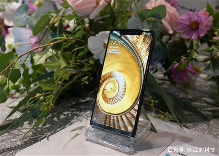 荣耀9X已落伍，骁龙845千元机性价比更高，6G仅1499！_百科TA说