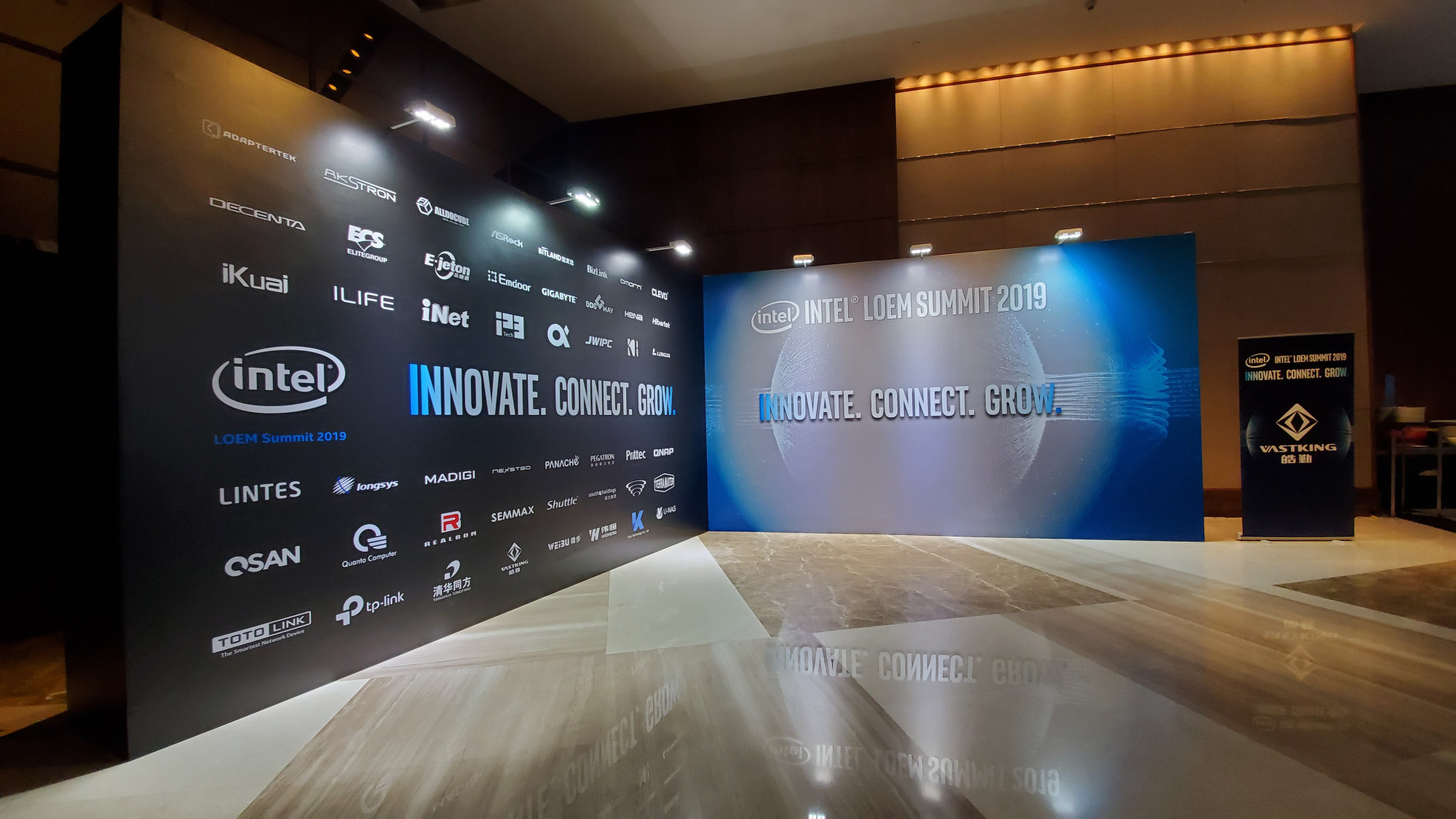 FORESEE新品现Intel LOEM峰会，国产嵌入式品牌发力_百科TA说