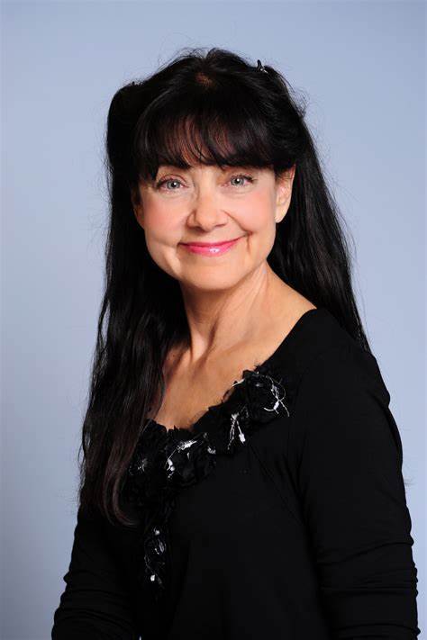 Dawn Jeffory_百度百科