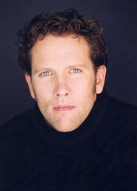 Tom McComas_百度百科