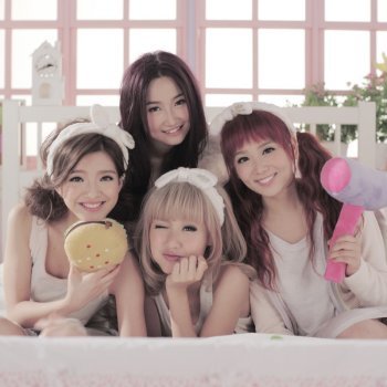 AS ONE（香港跳唱女子组合）_百度百科