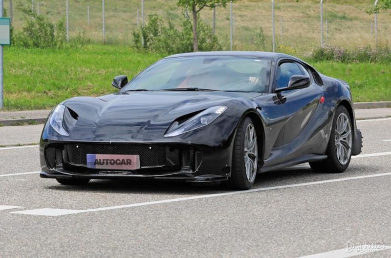 V12自吸绝唱？法拉利812新车型或将于年内发布_百科TA说