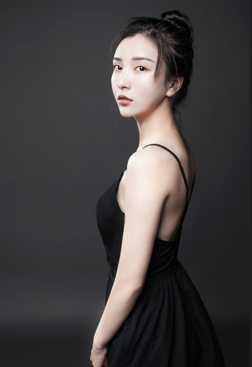 李若希（中国内地女演员）_百度百科