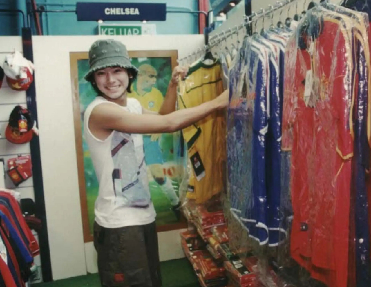 TAE（泰国男演员、歌手）_百度百科