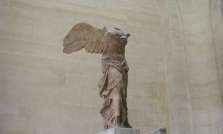 《胜利女神》，古希腊雕塑“静穆与伟大”的集结号_百科TA说