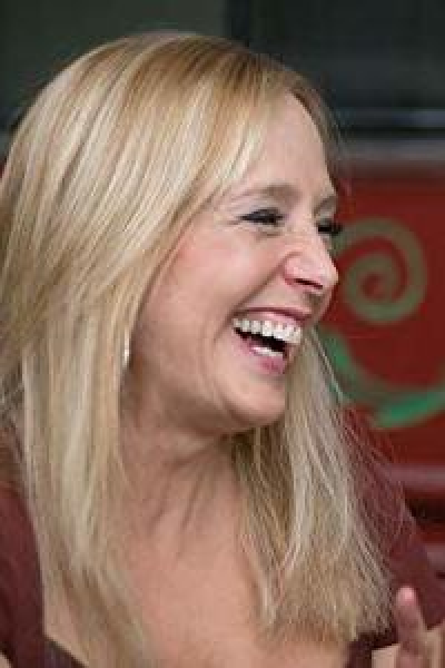 Holly Fulger_百度百科