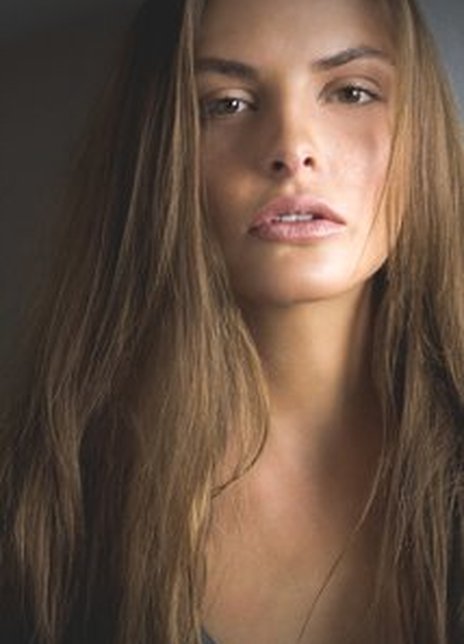 Telise Galanis_百度百科