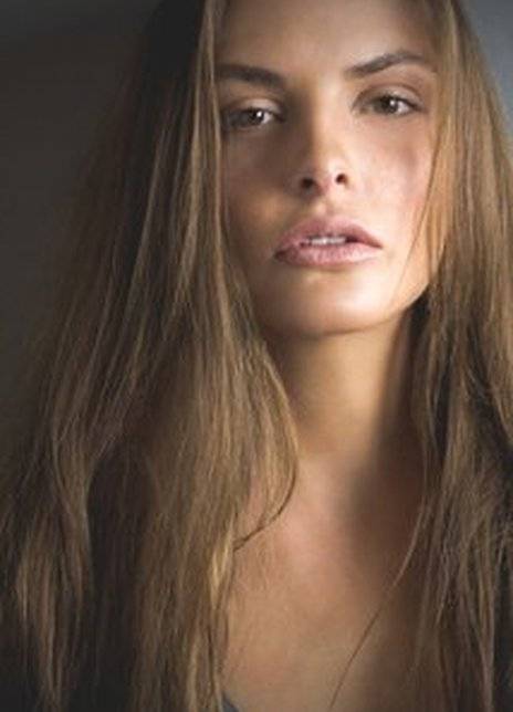 Telise Galanis_百度百科