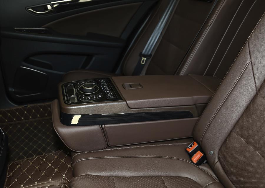 存款31万，红旗H7和凯迪拉克CT5谁档次高？看完你就清晰了_百科TA说